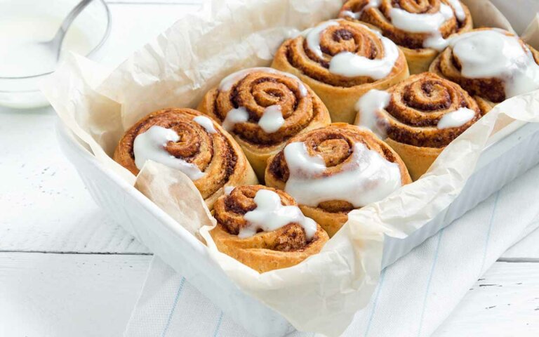 Kanelsnurrer uten melk og egg - Idun