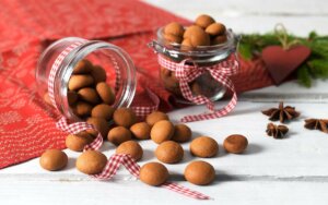 Peppernøtter - Idun