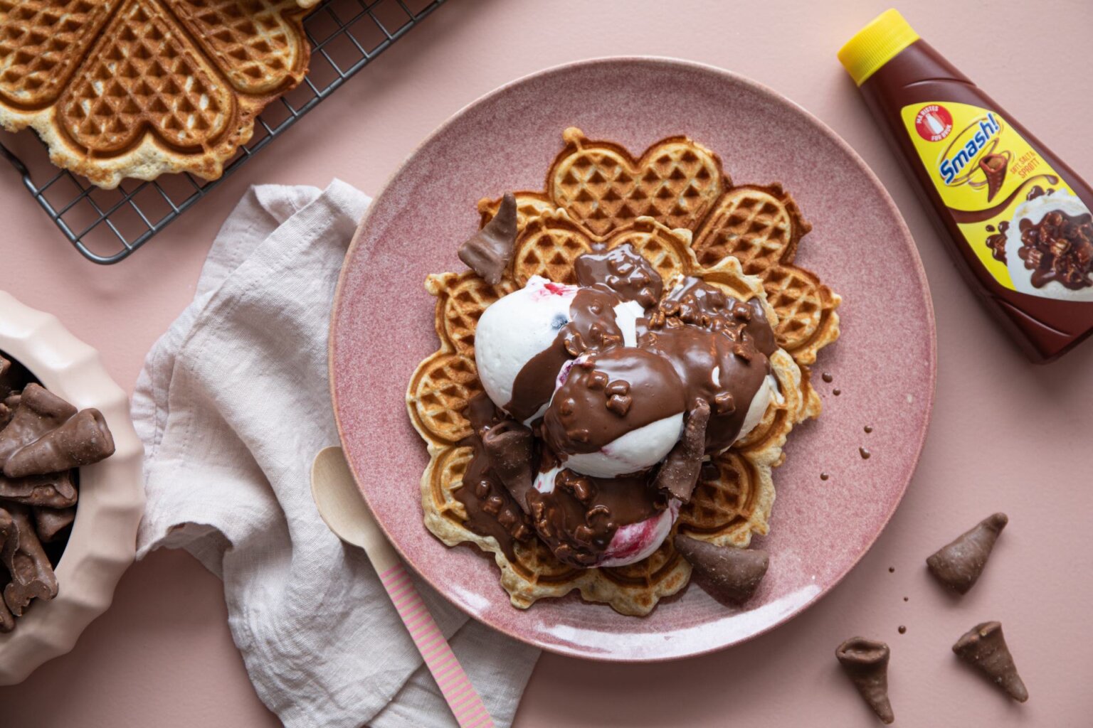 Vaffel med Smash!-saus - Idun